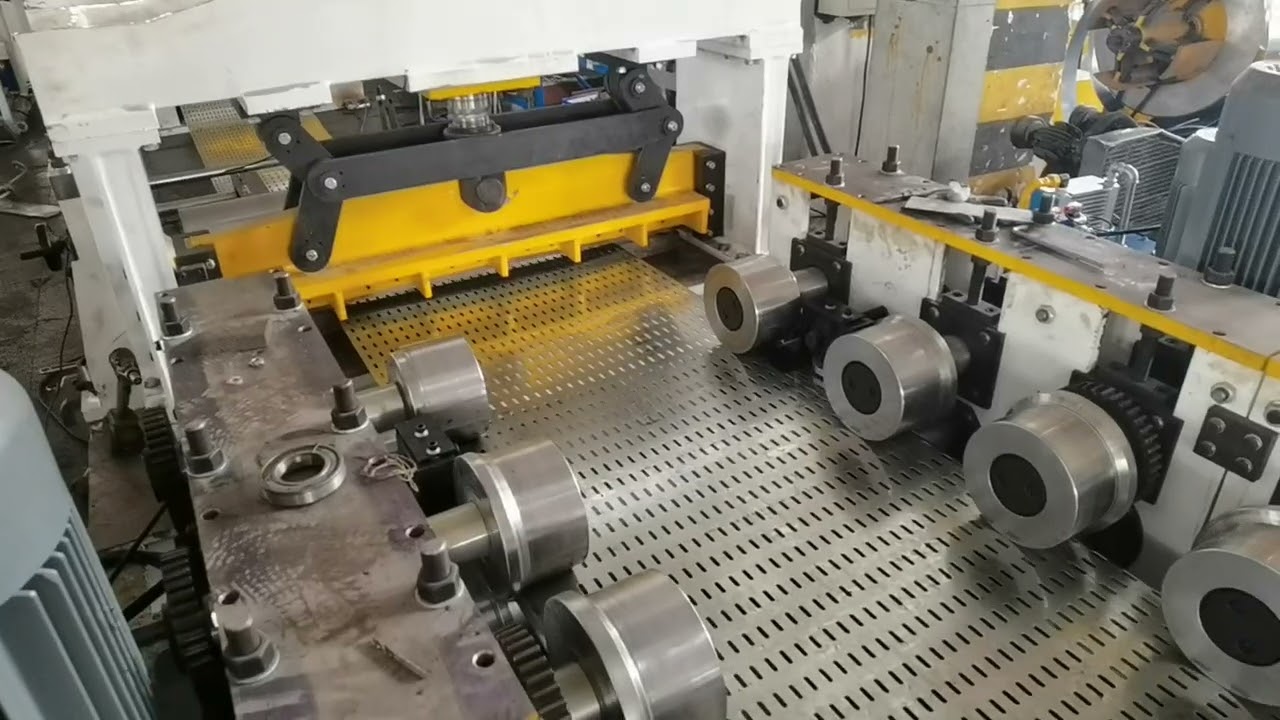 Roll Forming Process: A Complete Guide for 2025 - SUNWAY Machine